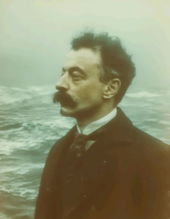 Man and the Sea – CARAF AVNAYT